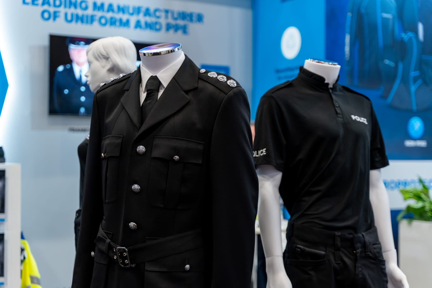 The Complete Guide to Bespoke Ceremonial Uniform for Emergency Services